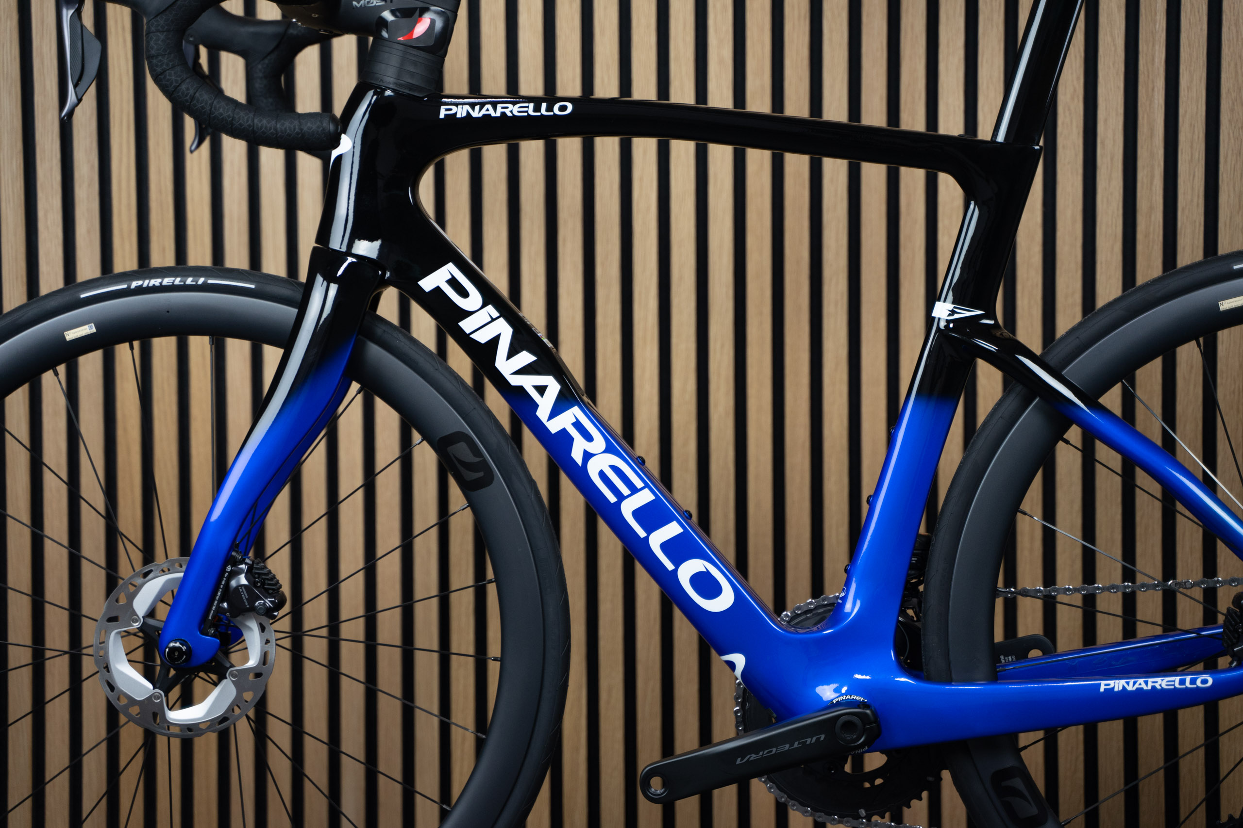 Pinarello F7 2024